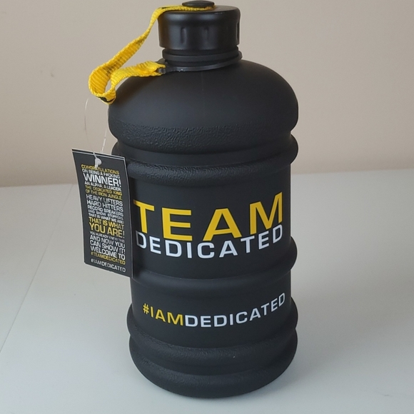 Dining | 22 Litre 78 Oz Team Dedicated Plastic Water Bottle Matt Black ...